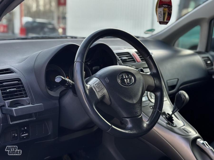 Toyota Auris 2009 Kauņa, ar dzinēja tilpumu 1.60 L un nobraukumu 159 tūkst. km par 3500 €, foto 5 vietnē AUTOMOTO.COM.LV