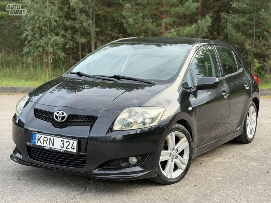 Toyota Auris 2009 Šauļi, ar dzinēja tilpumu 2.20 L un nobraukumu 312 tūkst. km par 1650 €, foto 3 vietnē AUTOMOTO.COM.LV