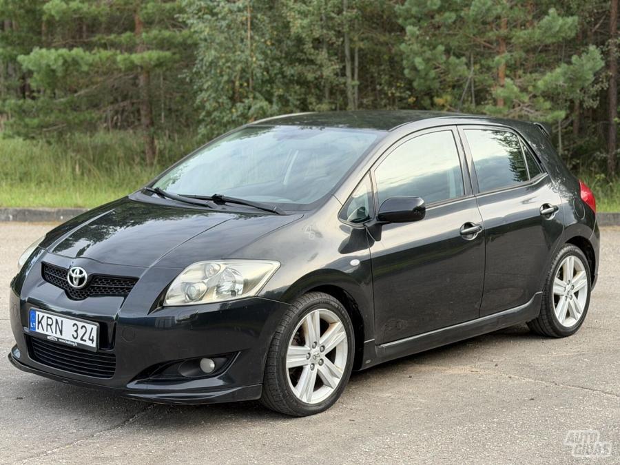 Toyota Auris 2009 Šauļi, ar dzinēja tilpumu 2.20 L un nobraukumu 312 tūkst. km par 1650 €, foto 5 vietnē AUTOMOTO.COM.LV