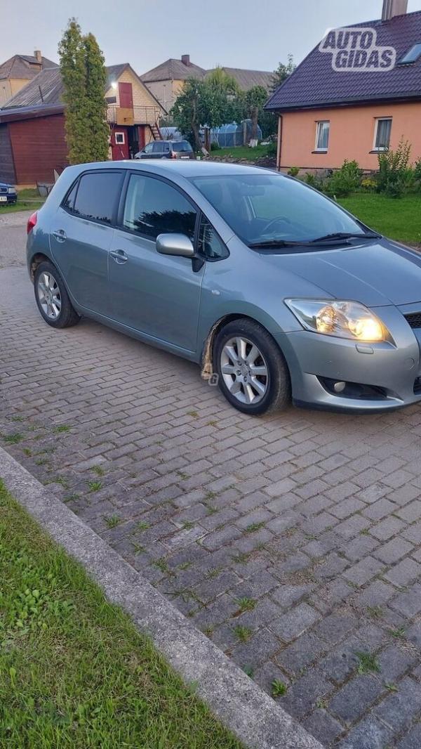 Toyota Auris 2009 in Telschi, with an engine capacity of 1.40 L and mileage of 300 thousand km for 1900 €, photo 3 on AUTOMOTO.COM.LV