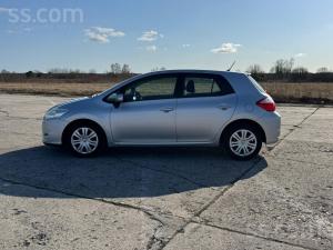 Toyota Auris 2010 in Riga, with an engine capacity of 1.60 L and mileage of 0 thousand km for 3899 €, photo 3 on AUTOMOTO.COM.LV