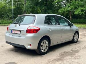 Тойота Аурис 2010 в Рига, объемом двигателя 1.60 л и пробегом 0 тыс. км за 3599 €, фото 6 на AUTOMOTO.COM.LV