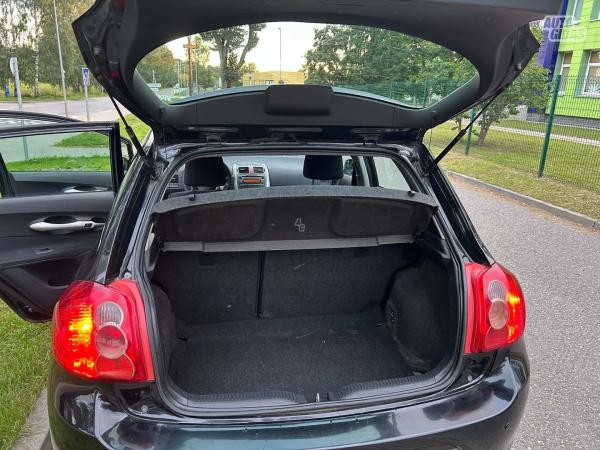 Toyota Auris 2010 in Vilnius, with an engine capacity of 1.30 L and mileage of 321 thousand km for 2950 €, photo 6 on AUTOMOTO.COM.LV