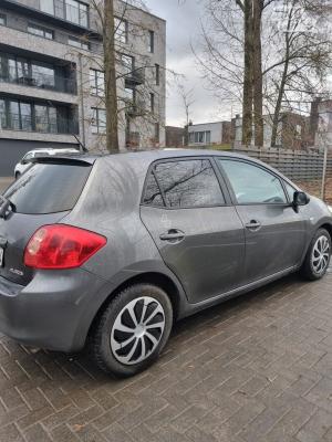Toyota Auris 2010 Pakruojis, ar dzinēja tilpumu 1.40 L un nobraukumu 245 tūkst. km par 2500 €, foto 9 vietnē AUTOMOTO.COM.LV