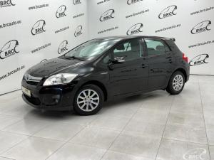 Toyota Auris 2010 in Vilnius, with an engine capacity of 1.80 L and mileage of 225 thousand km for 6500 €, photo 1 on AUTOMOTO.COM.LV