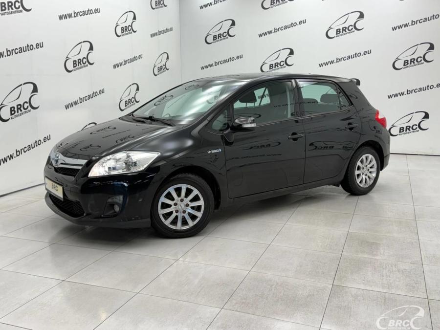 Toyota Auris 2010 in Vilnius, with an engine capacity of 1.80 L and mileage of 225 thousand km for 6500 €, photo 1 on AUTOMOTO.COM.LV
