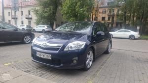 Toyota Auris 2010 in Vilnius, with an engine capacity of 1.80 L and mileage of 254 thousand km for 5750 €, photo  on AUTOMOTO.COM.LV