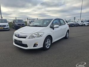 Toyota Auris 2010 Viļņa, ar dzinēja tilpumu 1.80 L un nobraukumu 162 tūkst. km par 5900 €, foto  vietnē AUTOMOTO.COM.LV