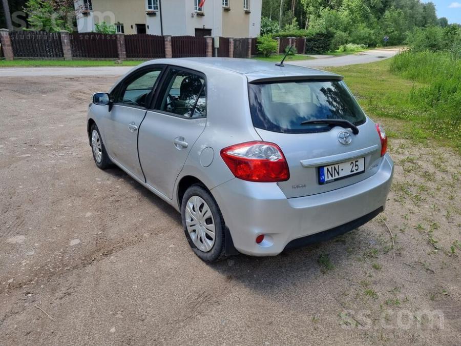 Toyota Auris 2011 Ogre, ar dzinēja tilpumu 1.60 L un nobraukumu 131 tūkst. km par 3250 €, foto 2 vietnē AUTOMOTO.COM.LV
