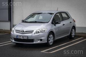 Toyota Auris 2011 Rīga, ar dzinēja tilpumu 1.30 L un nobraukumu 0 tūkst. km par 2950 €, foto  vietnē AUTOMOTO.COM.LV