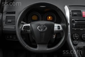 Toyota Auris 2011 in Riga, with an engine capacity of 1.30 L and mileage of 0 thousand km for 2950 €, photo 18 on AUTOMOTO.COM.LV