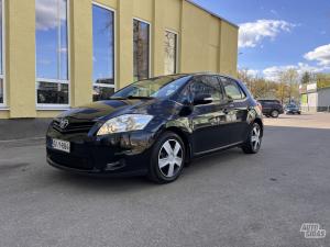 Тойота Аурис 2011 в Ионава, объемом двигателя 1.40 л и пробегом 378 тыс. км за 3200 €, фото  на AUTOMOTO.COM.LV