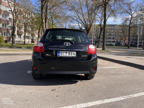 Toyota Auris 2011 Jonava, ar dzinēja tilpumu 1.40 L un nobraukumu 378 tūkst. km par 2550 €, foto 5 vietnē AUTOMOTO.COM.LV