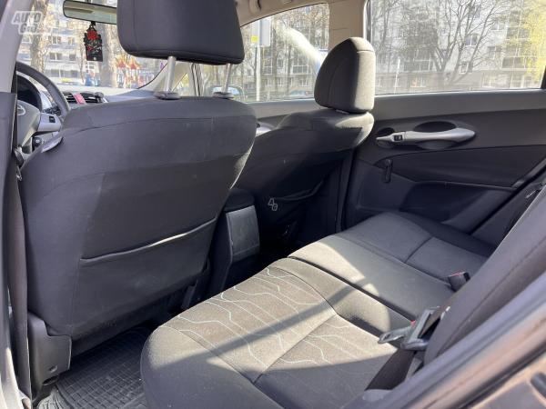 Toyota Auris 2011 Jonava, ar dzinēja tilpumu 1.40 L un nobraukumu 378 tūkst. km par 2550 €, foto 8 vietnē AUTOMOTO.COM.LV
