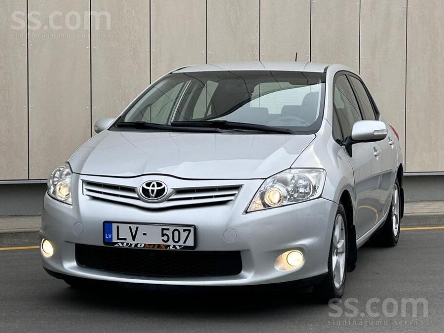 Toyota Auris 2011 Rīga, ar dzinēja tilpumu 1.40 L un nobraukumu 185 tūkst. km par 3850 €, foto 3 vietnē AUTOMOTO.COM.LV