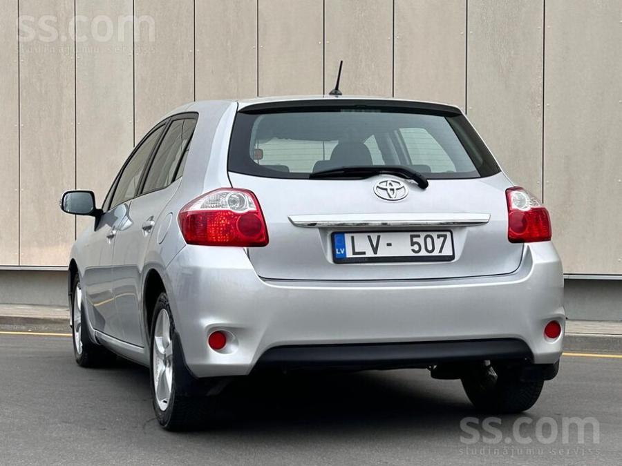 Toyota Auris 2011 Rīga, ar dzinēja tilpumu 1.40 L un nobraukumu 185 tūkst. km par 3850 €, foto 5 vietnē AUTOMOTO.COM.LV