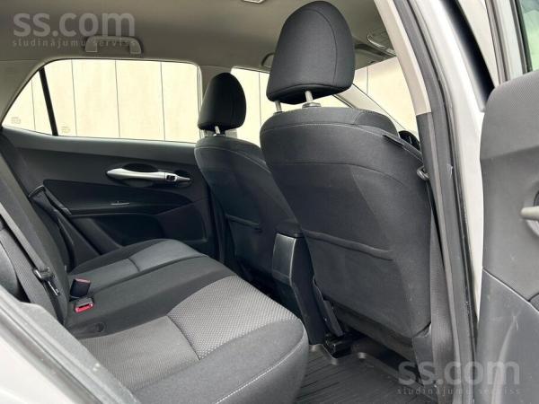 Toyota Auris 2011 Rīga, ar dzinēja tilpumu 1.40 L un nobraukumu 185 tūkst. km par 3850 €, foto 5 vietnē AUTOMOTO.COM.LV