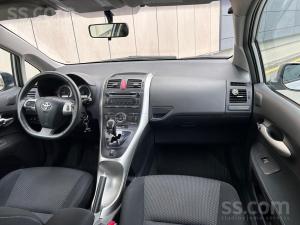 Toyota Auris 2011 Rīga, ar dzinēja tilpumu 1.40 L un nobraukumu 185 tūkst. km par 3850 €, foto 7 vietnē AUTOMOTO.COM.LV