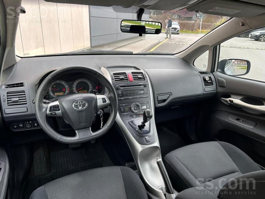 Toyota Auris 2011 Rīga, ar dzinēja tilpumu 1.40 L un nobraukumu 185 tūkst. km par 3850 €, foto 9 vietnē AUTOMOTO.COM.LV