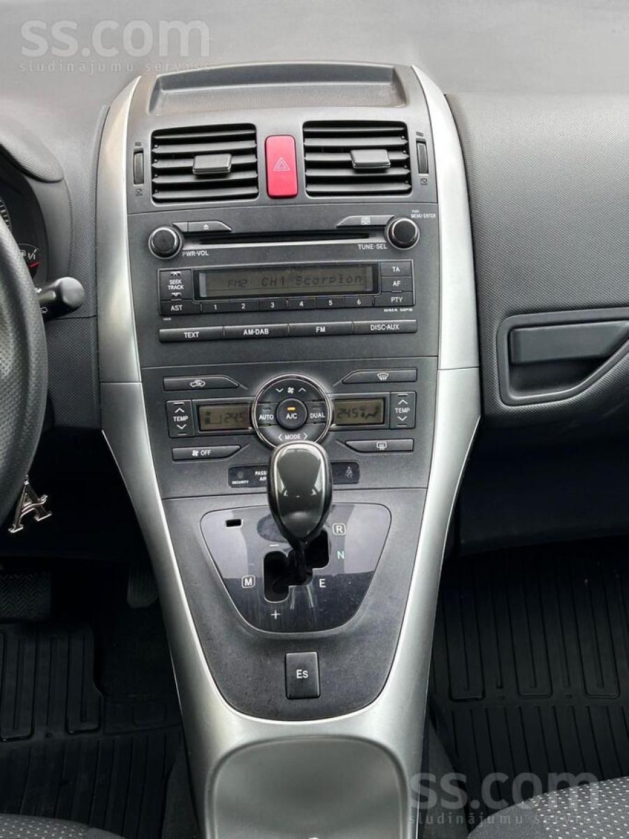 Toyota Auris 2011 Rīga, ar dzinēja tilpumu 1.40 L un nobraukumu 185 tūkst. km par 3850 €, foto 11 vietnē AUTOMOTO.COM.LV