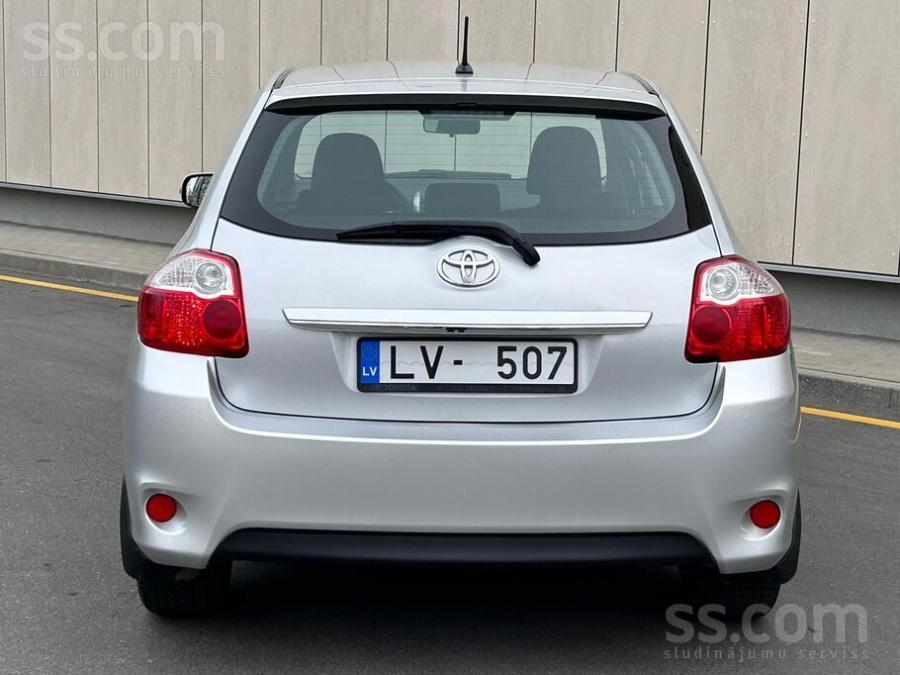 Toyota Auris 2011 Rīga, ar dzinēja tilpumu 1.40 L un nobraukumu 185 tūkst. km par 3850 €, foto 12 vietnē AUTOMOTO.COM.LV