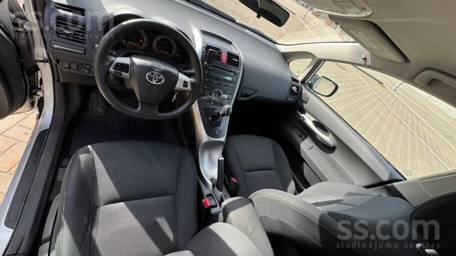 Toyota Auris 2011 Rīga, ar dzinēja tilpumu 1.40 L un nobraukumu 186 tūkst. km par 3390 €, foto 14 vietnē AUTOMOTO.COM.LV