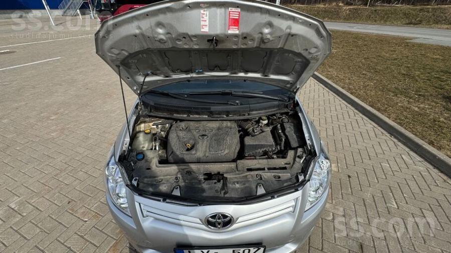 Toyota Auris 2011 Rīga, ar dzinēja tilpumu 1.40 L un nobraukumu 186 tūkst. km par 3390 €, foto 18 vietnē AUTOMOTO.COM.LV