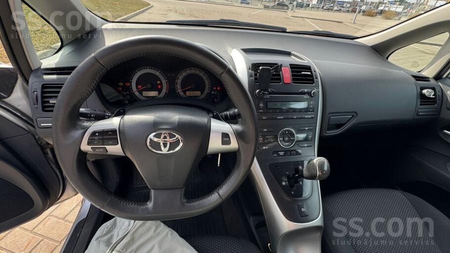 Toyota Auris 2011 Rīga, ar dzinēja tilpumu 1.40 L un nobraukumu 186 tūkst. km par 3390 €, foto 19 vietnē AUTOMOTO.COM.LV
