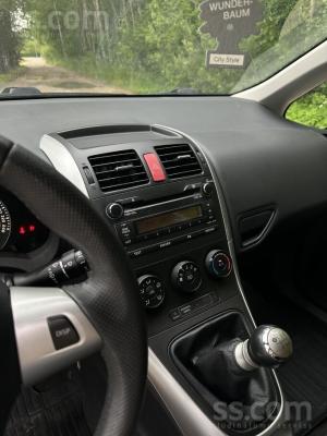 Toyota Auris 2011 Rīga, ar dzinēja tilpumu 1.30 L un nobraukumu 158 tūkst. km par 3750 €, foto 11 vietnē AUTOMOTO.COM.LV