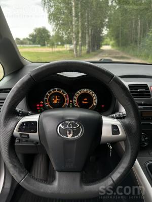 Toyota Auris 2011 Rīga, ar dzinēja tilpumu 1.30 L un nobraukumu 158 tūkst. km par 3750 €, foto 12 vietnē AUTOMOTO.COM.LV