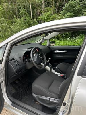 Toyota Auris 2011 Rīga, ar dzinēja tilpumu 1.30 L un nobraukumu 158 tūkst. km par 3750 €, foto 13 vietnē AUTOMOTO.COM.LV