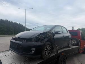 Toyota Auris 2011 in Vilnius, with an engine capacity of 1.80 L and mileage of 230 thousand km for 2200 €, photo 5 on AUTOMOTO.COM.LV