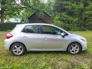 Toyota Auris 2011 Jurbarkas, ar dzinēja tilpumu 1.40 L un nobraukumu 200 tūkst. km par 2600 €, foto 9 vietnē AUTOMOTO.COM.LV