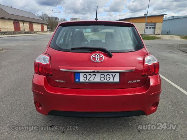 Toyota Auris 2012 Paide, ar dzinēja tilpumu 1.60 L un nobraukumu 167 tūkst. km par 5990 €, foto 5 vietnē AUTOMOTO.COM.LV