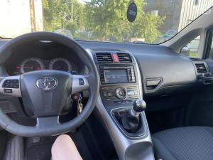 Тойота Аурис 2012 в Таураге, объемом двигателя 1.40 л и пробегом 250 тыс. км за 3400 €, фото 9 на AUTOMOTO.COM.LV