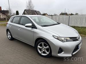 Toyota Auris 2013 Valmiera, ar dzinēja tilpumu 1.40 L un nobraukumu 294 tūkst. km par 4350 €, foto 6 vietnē AUTOMOTO.COM.LV