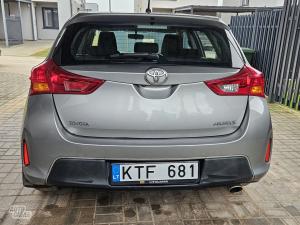 Toyota Auris 2013 Viļņa, ar dzinēja tilpumu 1.60 L un nobraukumu 184 tūkst. km par 6600 €, foto 2 vietnē AUTOMOTO.COM.LV