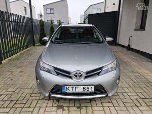 Toyota Auris 2013 Viļņa, ar dzinēja tilpumu 1.60 L un nobraukumu 184 tūkst. km par 6600 €, foto 3 vietnē AUTOMOTO.COM.LV