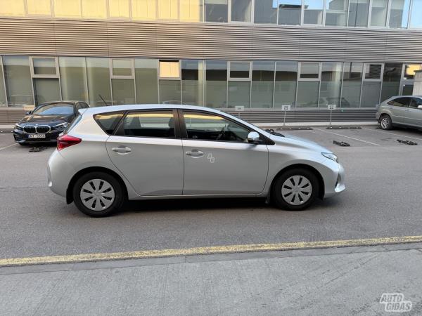 Toyota Auris 2013 Viļņa, ar dzinēja tilpumu 1.60 L un nobraukumu 197 tūkst. km par 5500 €, foto 7 vietnē AUTOMOTO.COM.LV