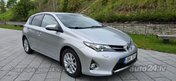 Toyota Auris 2013 in Rakvere, with an engine capacity of 1.60 L and mileage of 185 thousand km for 7300 €, photo 1 on AUTOMOTO.COM.LV
