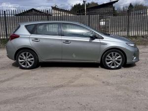Toyota Auris 2013 Viļņa, ar dzinēja tilpumu 1.80 L un nobraukumu 44 tūkst. km par 12350 €, foto 6 vietnē AUTOMOTO.COM.LV