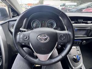 Toyota Auris 2013 Viļņa, ar dzinēja tilpumu 1.80 L un nobraukumu 44 tūkst. km par 12350 €, foto 13 vietnē AUTOMOTO.COM.LV