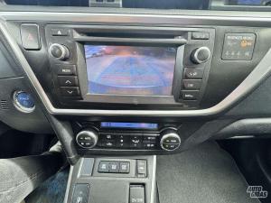 Toyota Auris 2013 Viļņa, ar dzinēja tilpumu 1.80 L un nobraukumu 44 tūkst. km par 12350 €, foto 16 vietnē AUTOMOTO.COM.LV