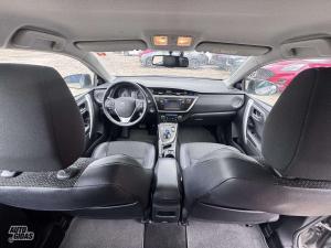 Toyota Auris 2013 Viļņa, ar dzinēja tilpumu 1.80 L un nobraukumu 44 tūkst. km par 12350 €, foto 25 vietnē AUTOMOTO.COM.LV
