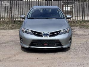 Toyota Auris 2013 Viļņa, ar dzinēja tilpumu 1.80 L un nobraukumu 44 tūkst. km par 12350 €, foto 3 vietnē AUTOMOTO.COM.LV