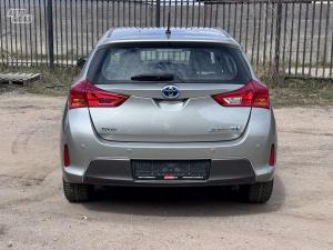 Toyota Auris 2013 Viļņa, ar dzinēja tilpumu 1.80 L un nobraukumu 44 tūkst. km par 12350 €, foto 8 vietnē AUTOMOTO.COM.LV