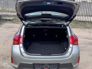 Toyota Auris 2013 Viļņa, ar dzinēja tilpumu 1.80 L un nobraukumu 44 tūkst. km par 12350 €, foto 10 vietnē AUTOMOTO.COM.LV