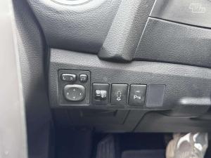 Toyota Auris 2013 Viļņa, ar dzinēja tilpumu 1.80 L un nobraukumu 44 tūkst. km par 12350 €, foto 18 vietnē AUTOMOTO.COM.LV