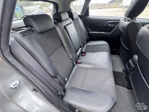 Toyota Auris 2013 Viļņa, ar dzinēja tilpumu 1.80 L un nobraukumu 44 tūkst. km par 12350 €, foto 22 vietnē AUTOMOTO.COM.LV