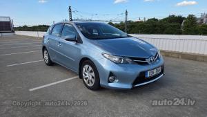 Тойота Аурис 2013 в Таллин, объемом двигателя 1.60 л и пробегом 207 тыс. км за 6990 €, фото 3 на AUTOMOTO.COM.LV